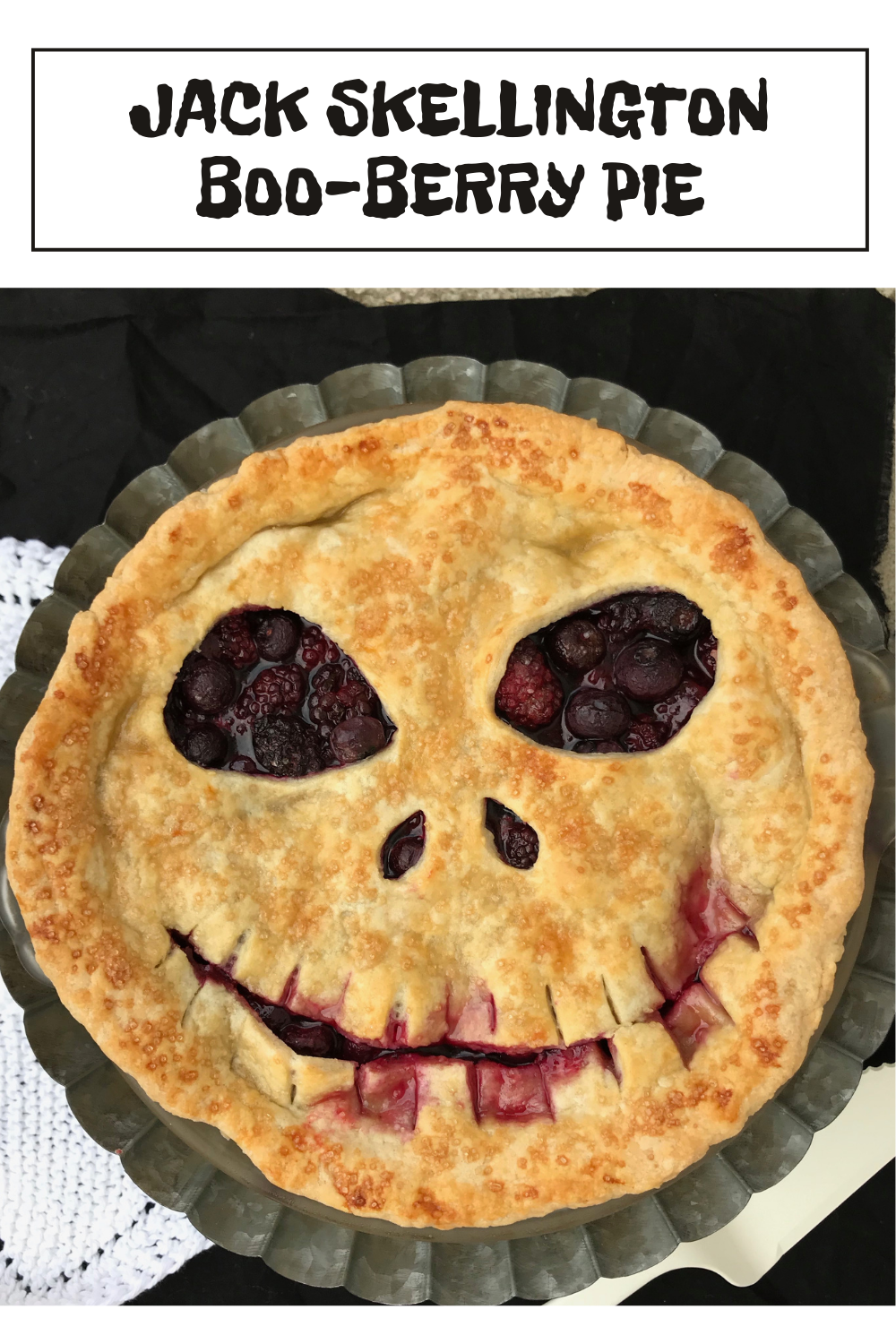 Savory Moments: Jack Skellington boo-berry pie #HalloweenTreatsWeek