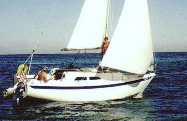 Ericson 25, Oystercatcher: Ericson 25, Gallery, Under Sail