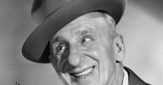 Museo LoPiù: Jimmy Durante (with Harry James Orchestra) - Inka dinka doo