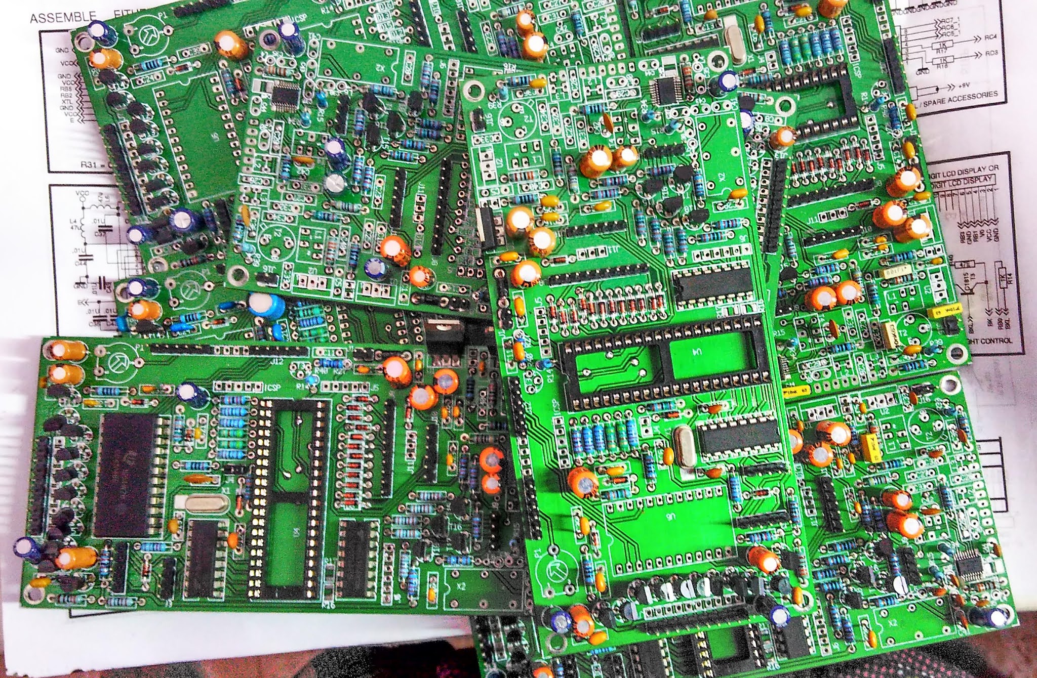 DDS VFO with PIC16F877A and AD9851/AD9850 /AD9834