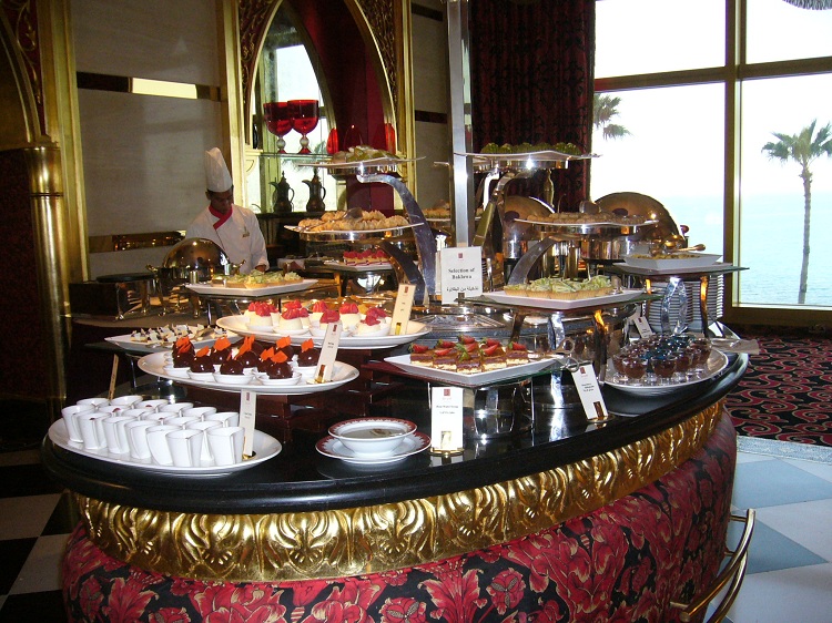 Retro Review: Al Iwan Restaurant & Skyview Bar, Burj Al Arab