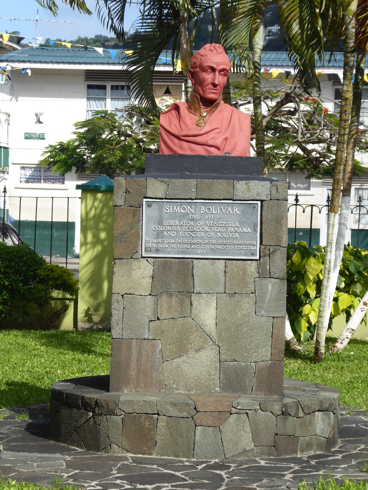 Photo-ops: Statue of Historic Figure - Simón Bolívar Castries, St. Lucia