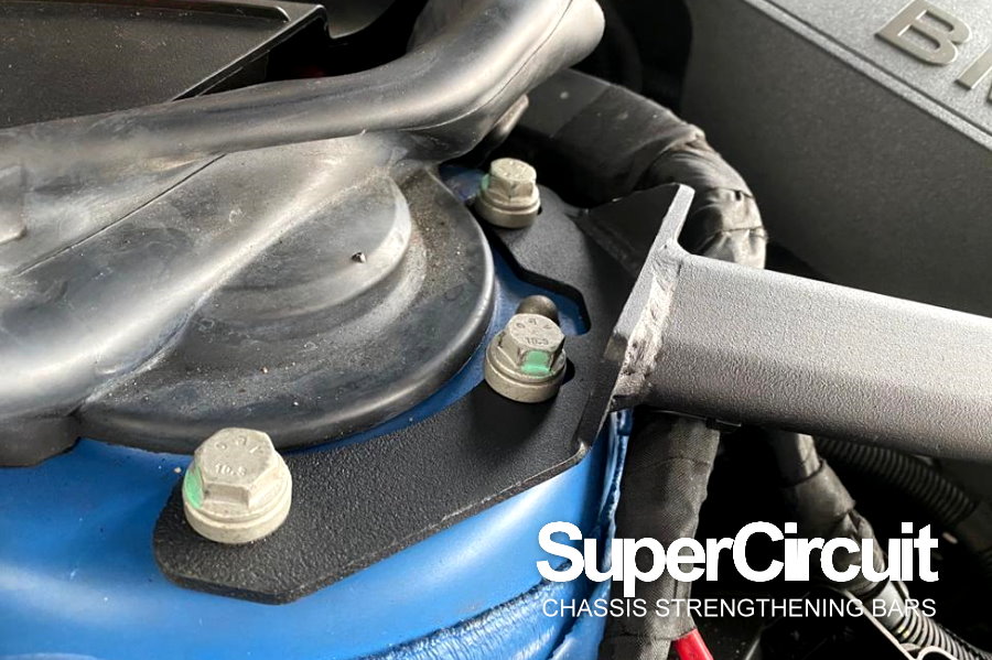 SUPERCIRCUIT CHASSIS STRENGTHENING BARS: BMW F20 120i Front Strut Bar