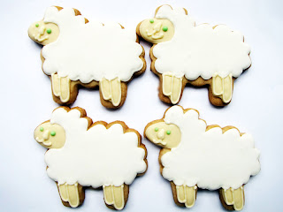 PETIT FOUR: Sheep Cookies
