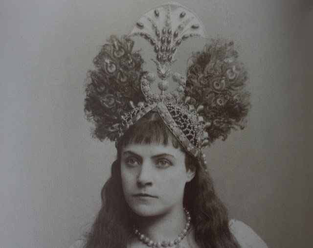 PEACOCK'S GARDEN: Rose Caron in Salammbô 1892