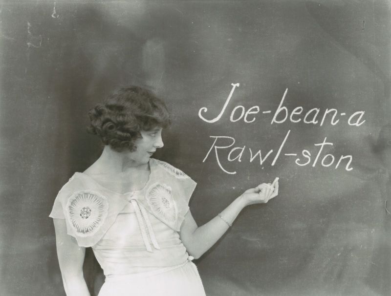 35 Beautiful Photos of American Actress Jobyna Ralston in the 1920s ...