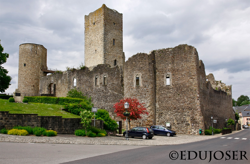EDUJOSER: CASTILLO DE USELDANGE (Luxemburgo)