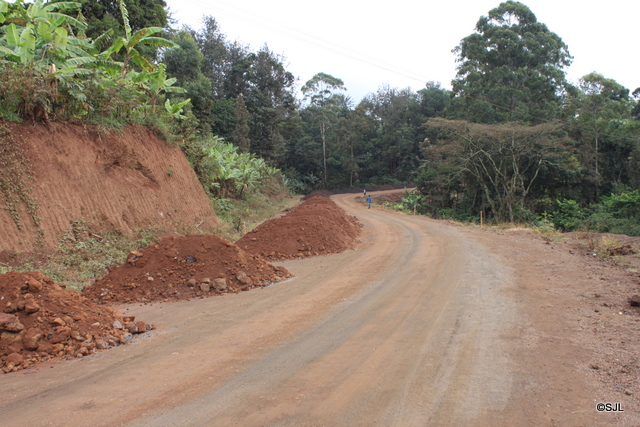 kilimanjaro life: MAENDELEO YA UJENZI BARABARA YA ROMBO MKUU-MWIKA ...