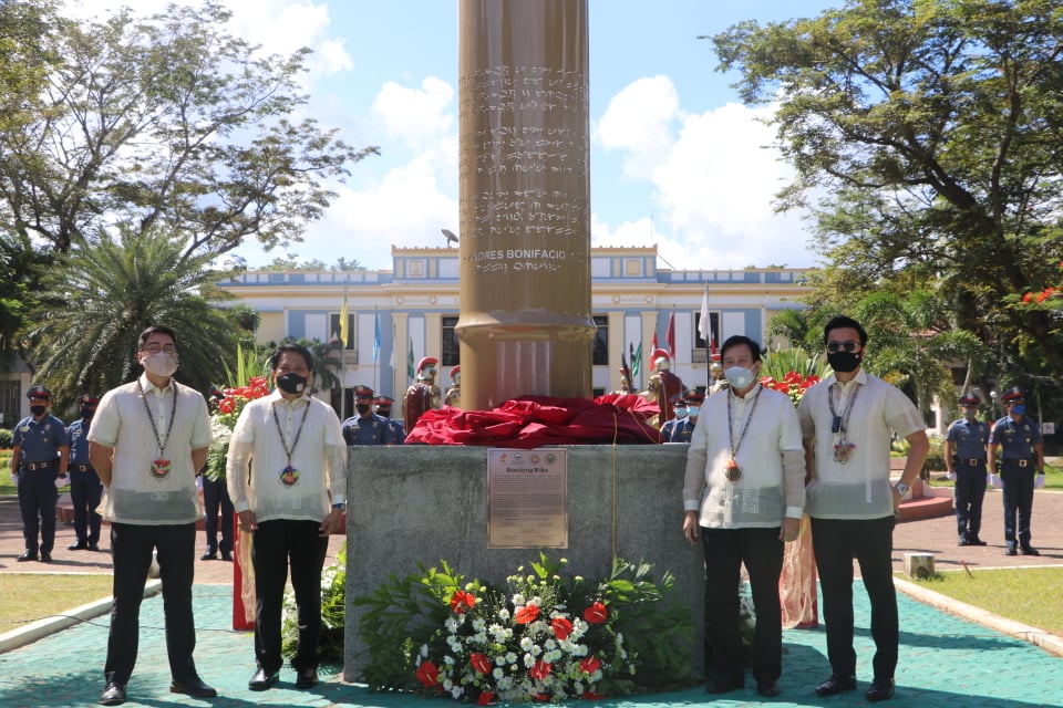 Marinduque Rising: Sa Pagpapasinaya ng Bantayog-Wika para sa Tagalog ...