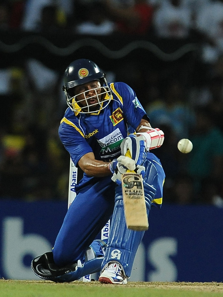 The Cricket Games: Ton Dilshan Over Powers In Australia