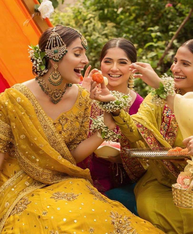 Ayeza Khan Looks Dreamy Girl in her Bridal Photo Shoot | Daily InfoTainment