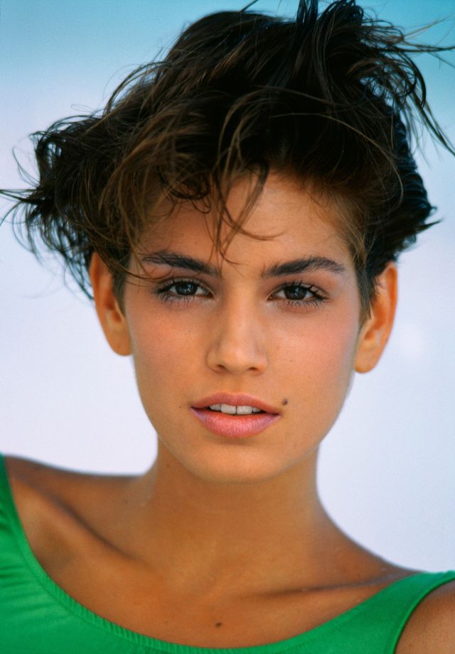 40 Fabulous Photos Show Fashion Styles Of Cindy Crawford In The 1980s ~ Vintage Everyday