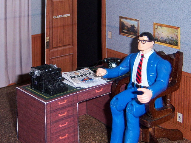 Super-Powers: Clark Kent's Office Diorama | Weird Fantastic Toy Adventures