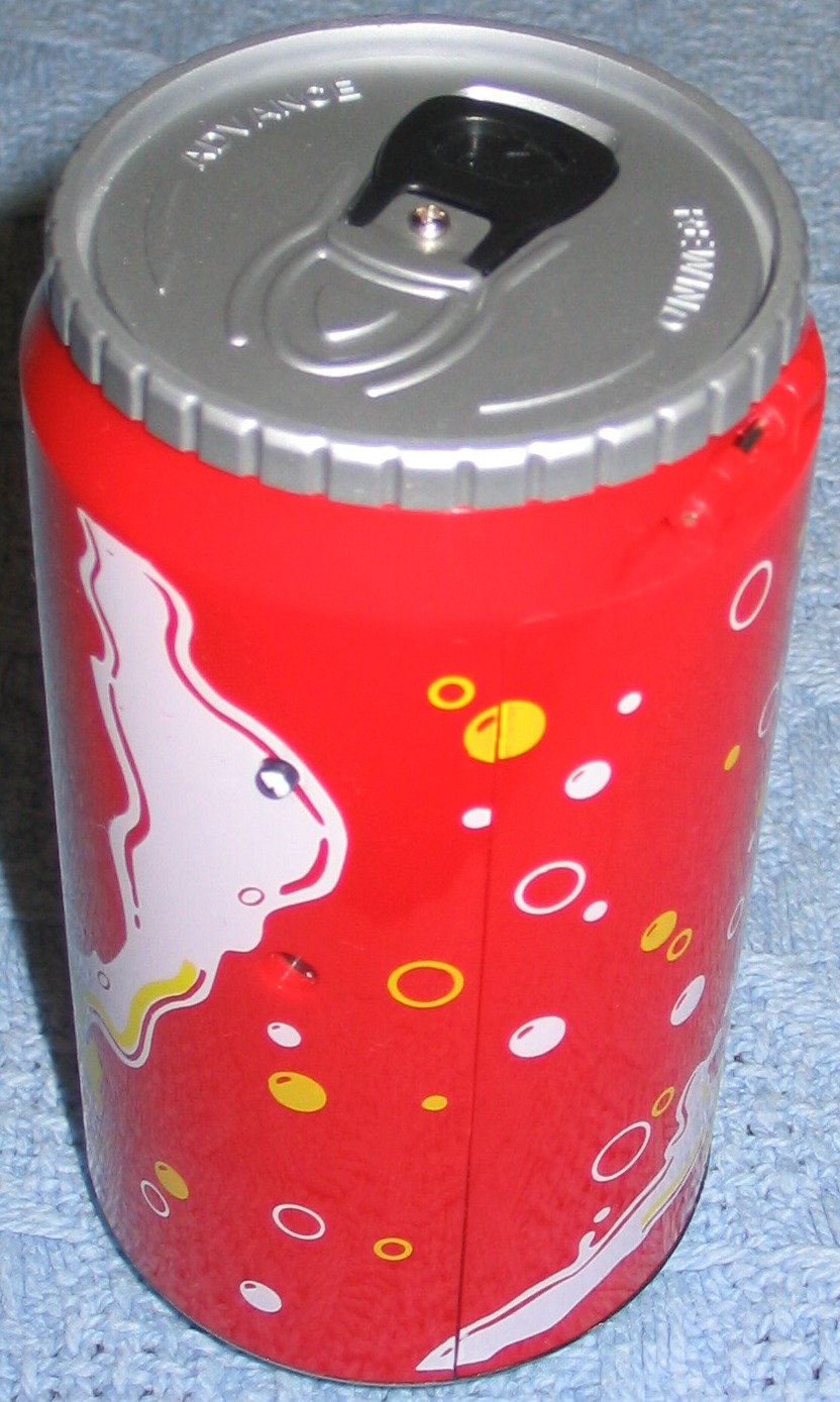 The Chens: The User's Review: Smile! 35mm Film Camera In Soda Can Shape