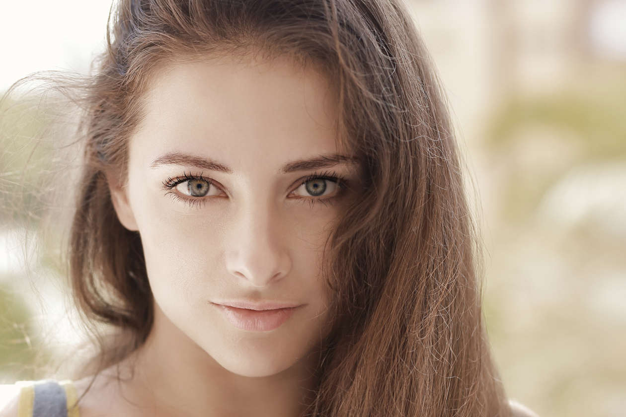 mujeres con rostro bonito: Mujeres lindas sin Maquillaje