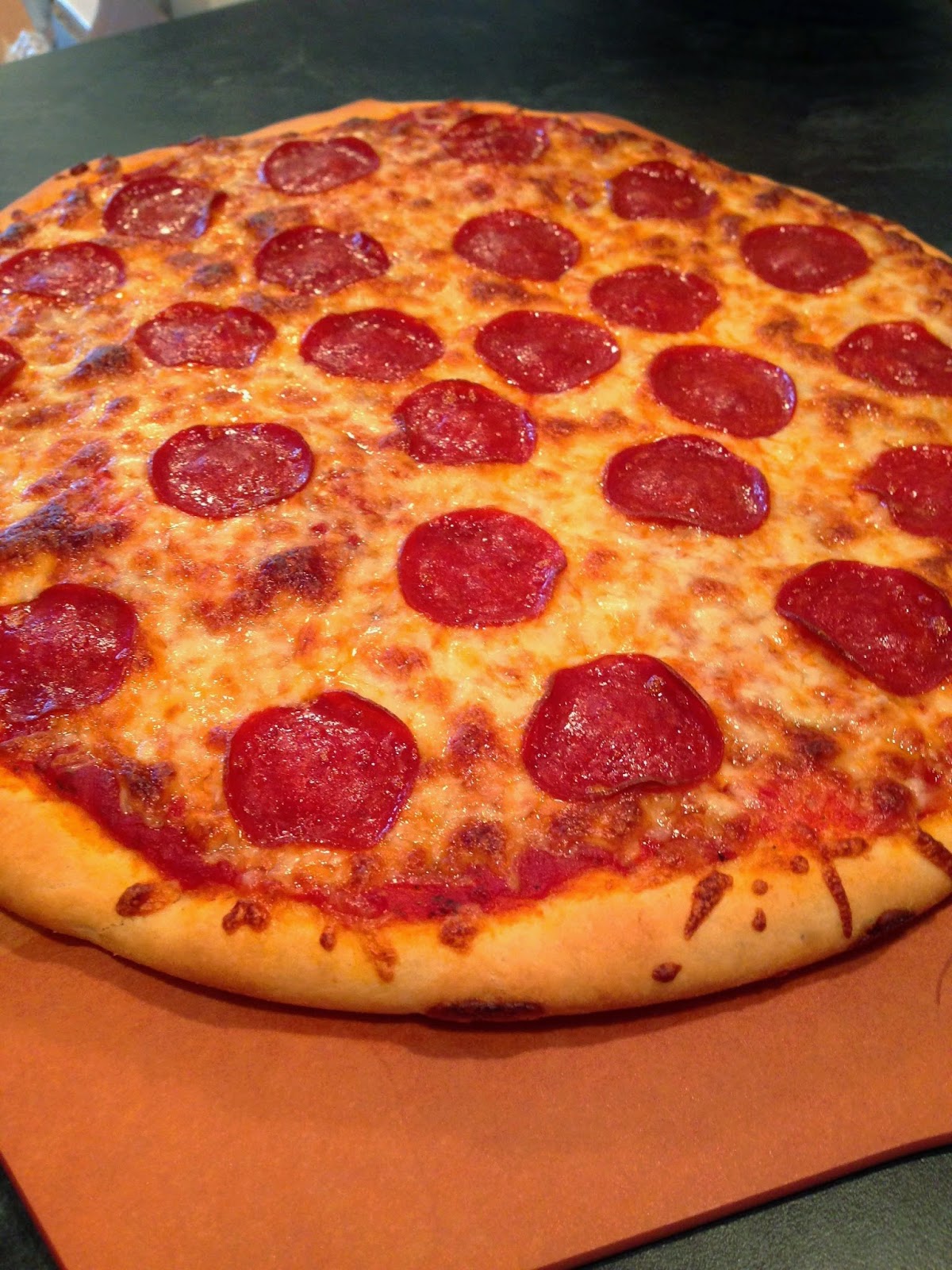 Casual Dining for the Sophisticated Soul: Fluffy Pizza Dough