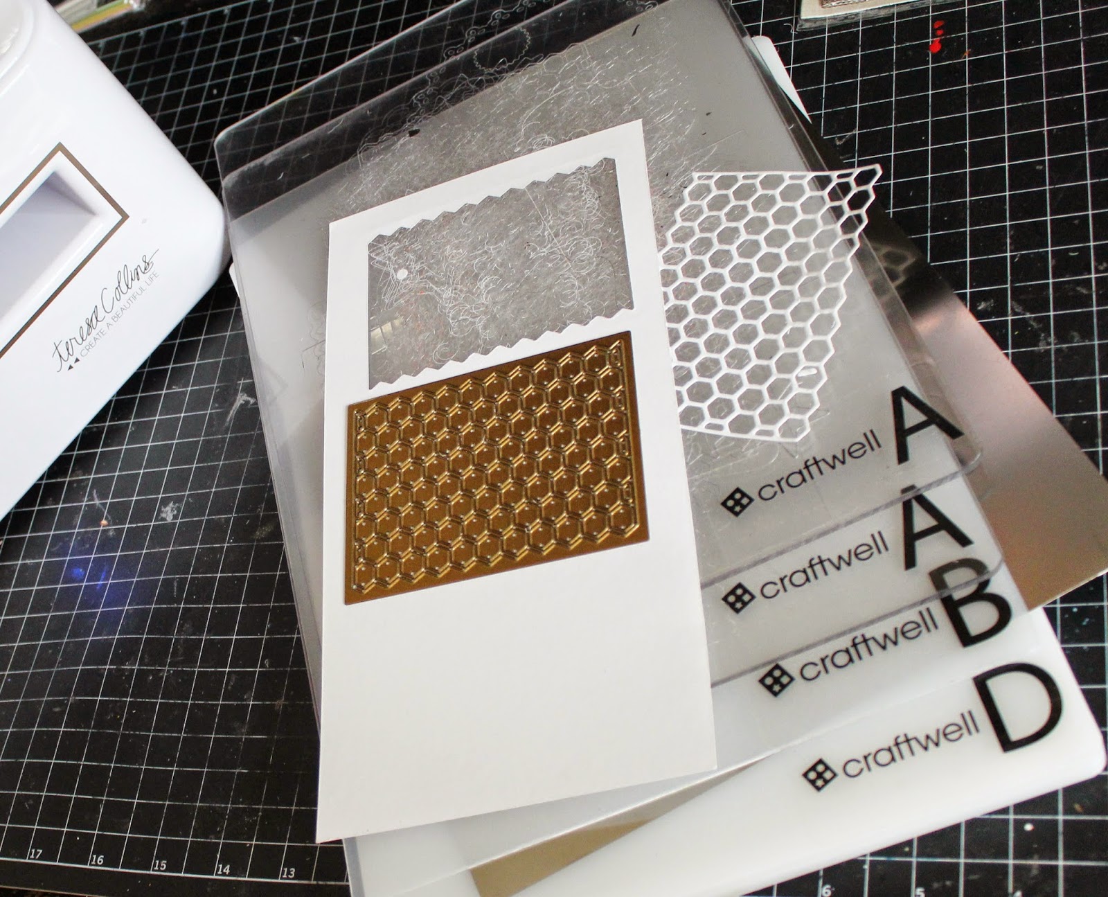 Pam Bray Designs: A Girl with Flair: Jones Orchard Layout with Craftwell