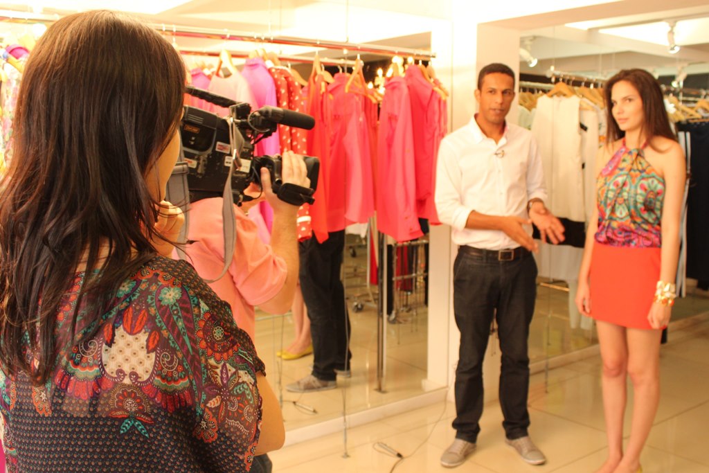 Press services - Thayanna Sena