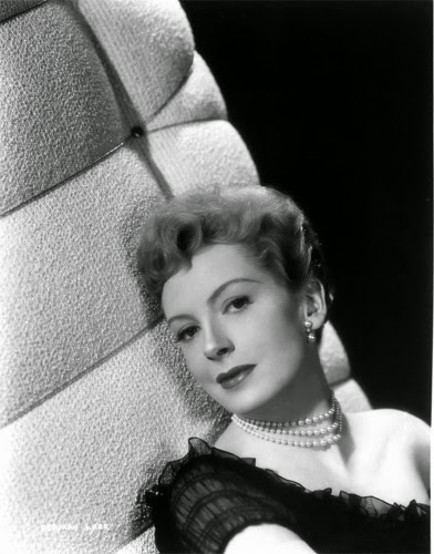 Vintage Glamour Girls: Deborah Kerr