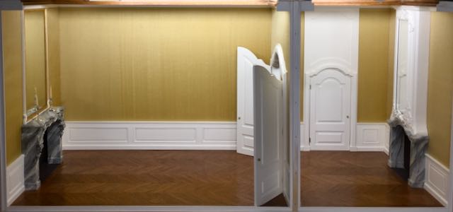 Two Room Roombox - A Beautiful World