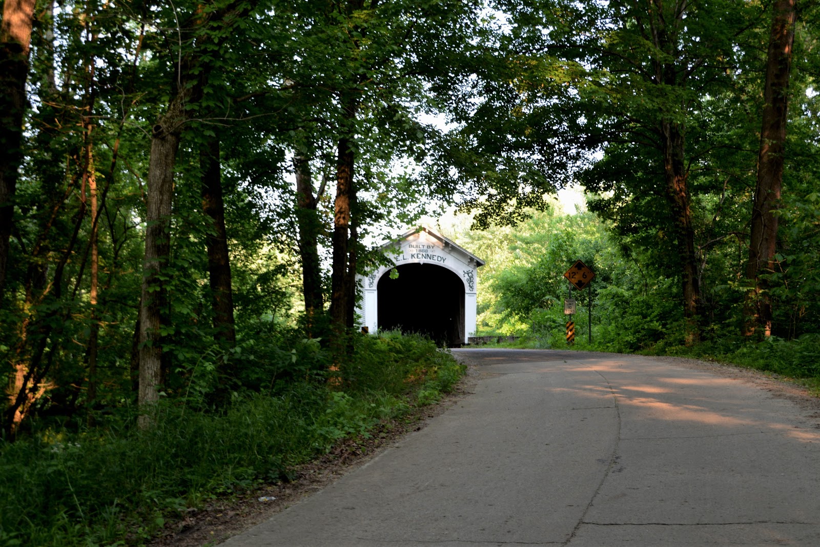 COVERED BRIDGES IN OHIO +: FORSYTHE MILL COVERED BRIDGE - MOSCOW, INDIANA