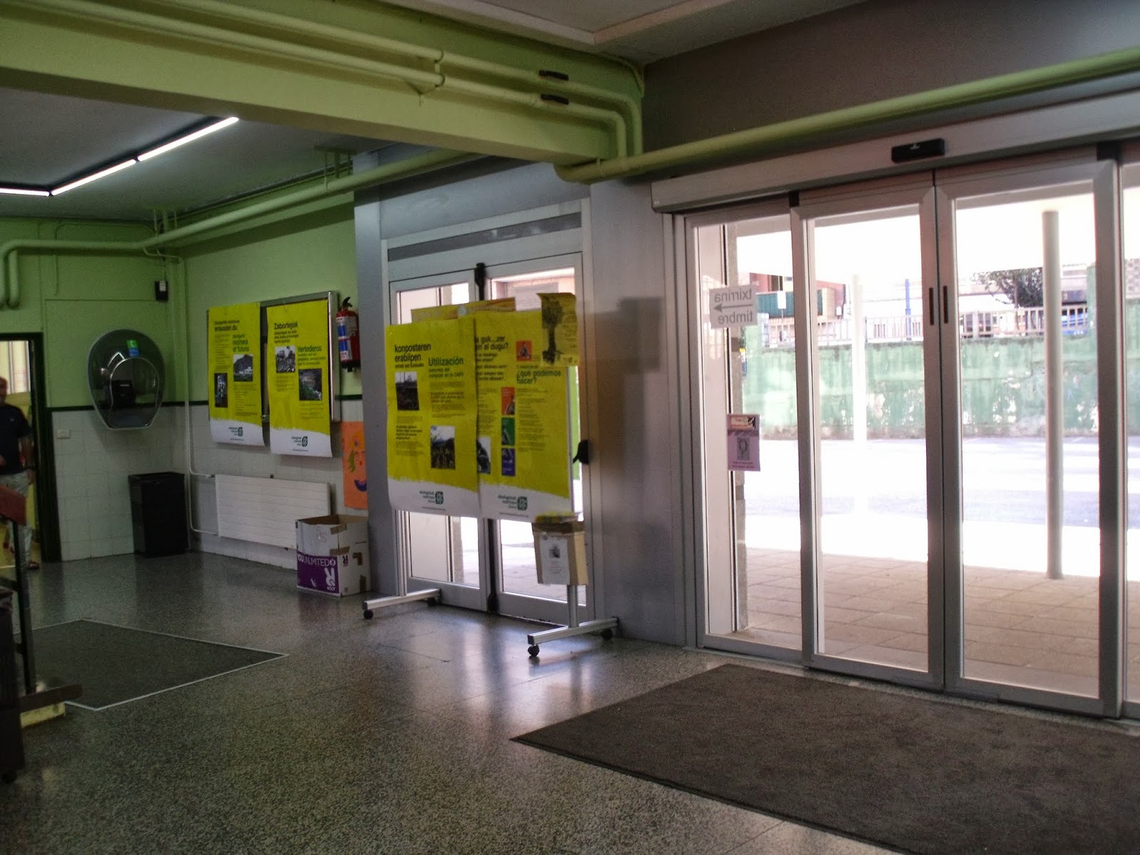 Ekologistak Martxan saca a la calle su campaña por la recogida ...