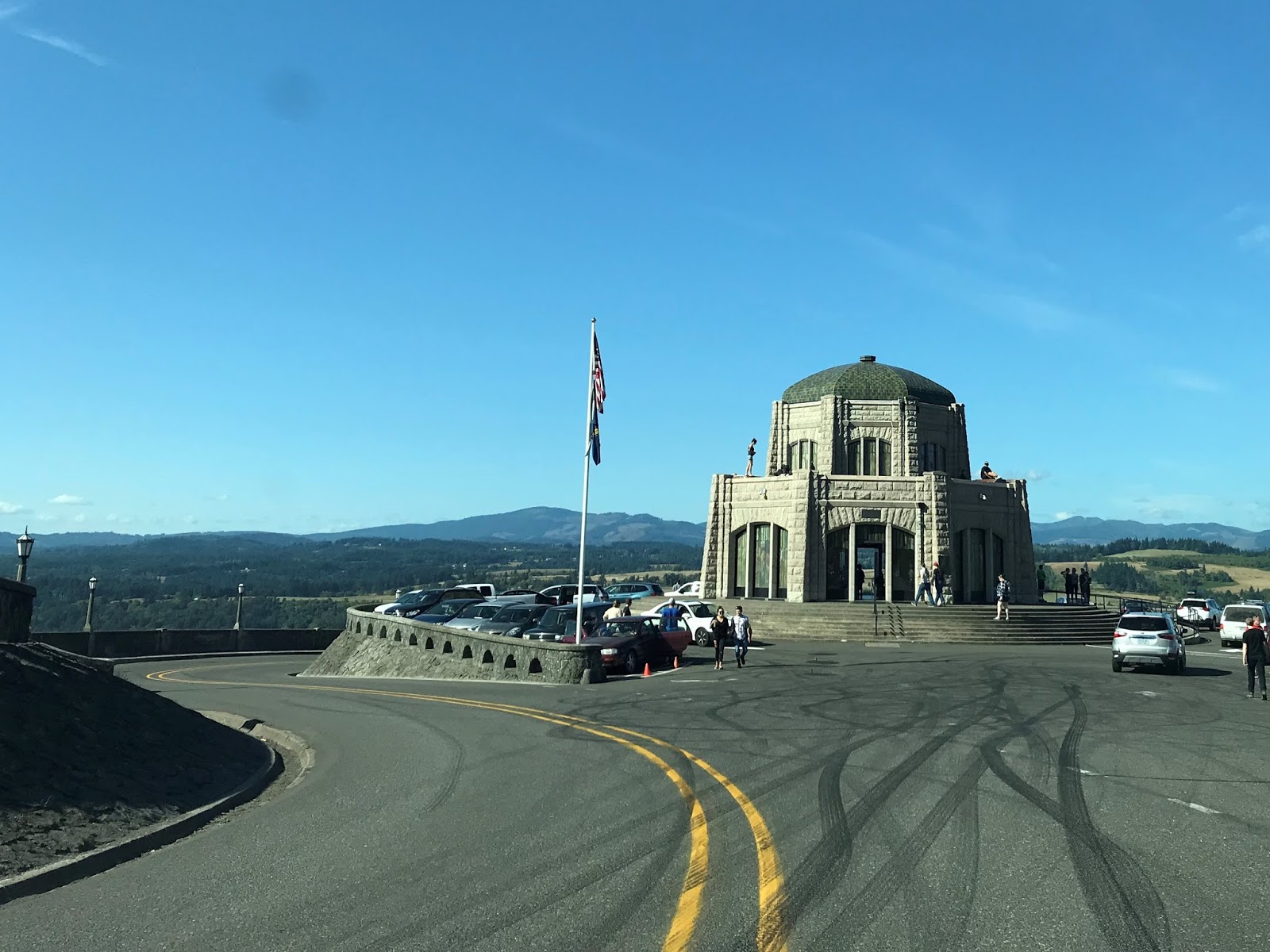 US Route 30/Columbia River Highway; old US 30 on the Historic Columbia ...