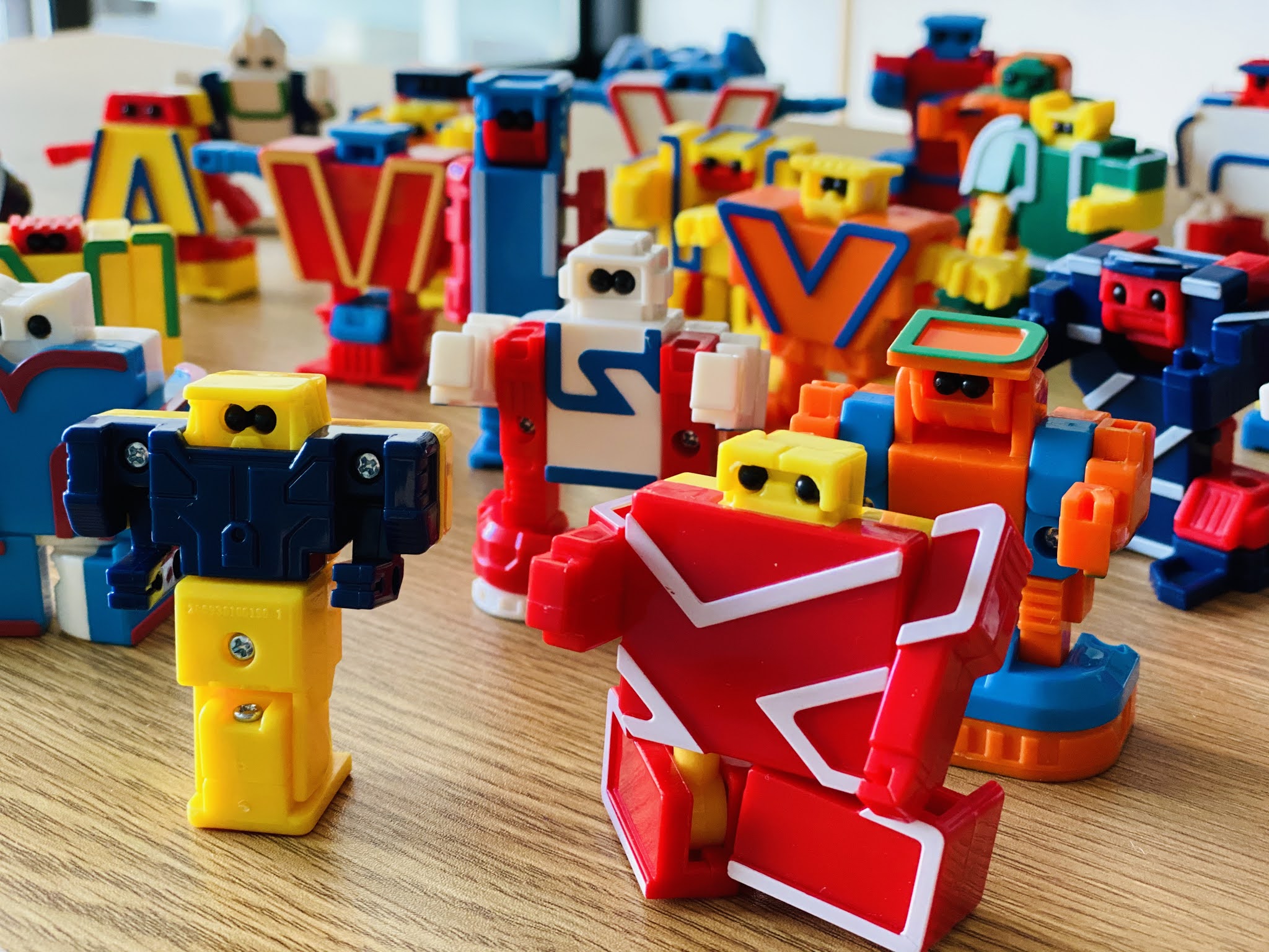 60 Seconds Toy Review: Alpha-Bots, by Lakeshore Learning