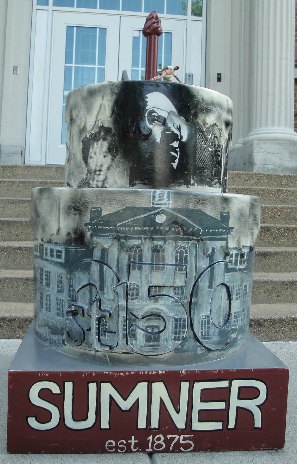 Sumner One St Louis | semashow.com