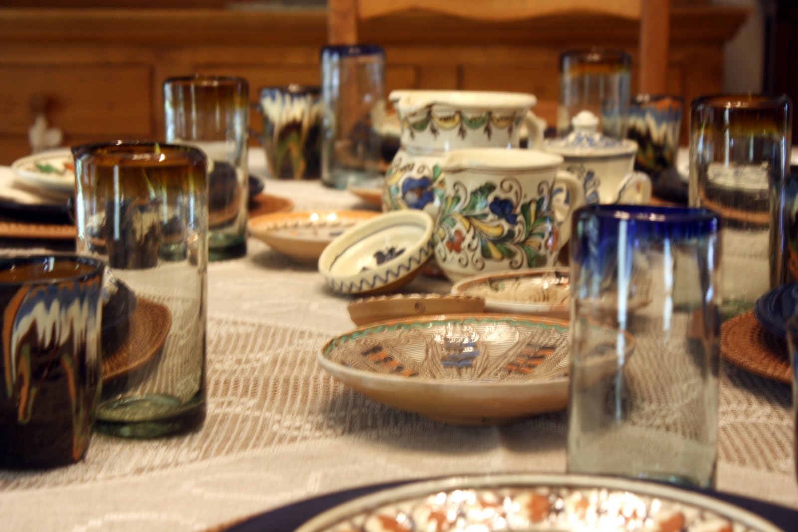 Life with the Mozas: Romanian Artisan Pottery Tablescape & a GREAT tea ...