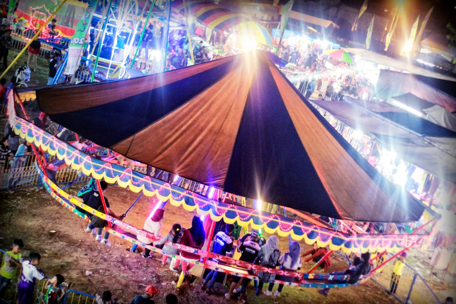 Komedi Putar | Sepertiga Photography