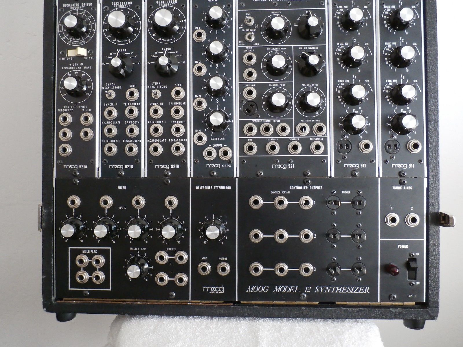 MATRIXSYNTH: Moog Modular Model 12 Synthesizer P-cabinet Package