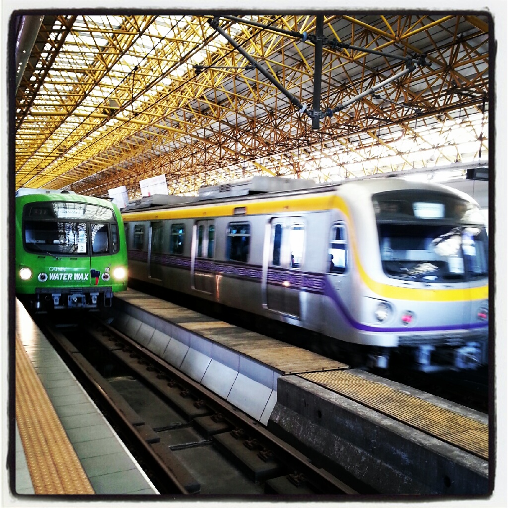 Byahero: Snapshots | The Manila Light Rail Transit 2