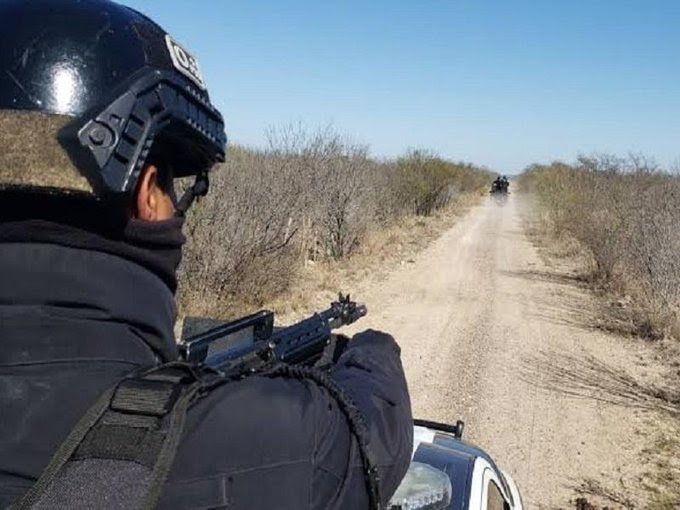 Blindan la región norte de Coahuila tras enfrentamientos y bloqueos en Nuevo Laredo - FRONTERA ...