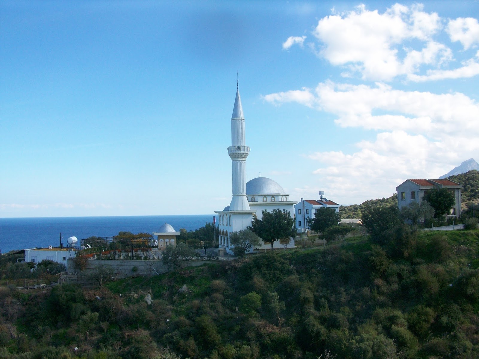Gölge Gezgin: Cyprus Hiking 04 : Koruçam - Kayalar - Sadrazamköy