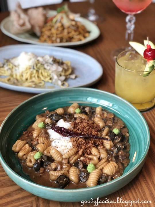 GoodyFoodies: Blackbyrd Dine & Lounge, Platinum Park, KL