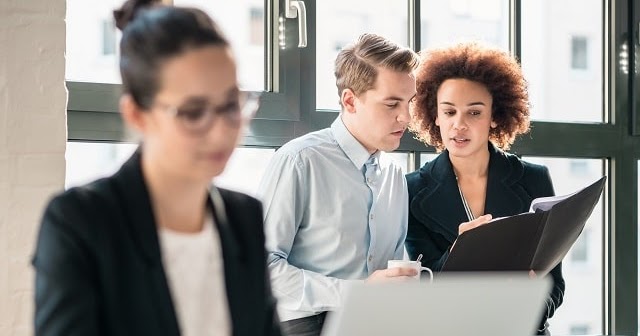 Marketing Masterminds: 5 Ways to Make Your Staff Look Sharp At Work