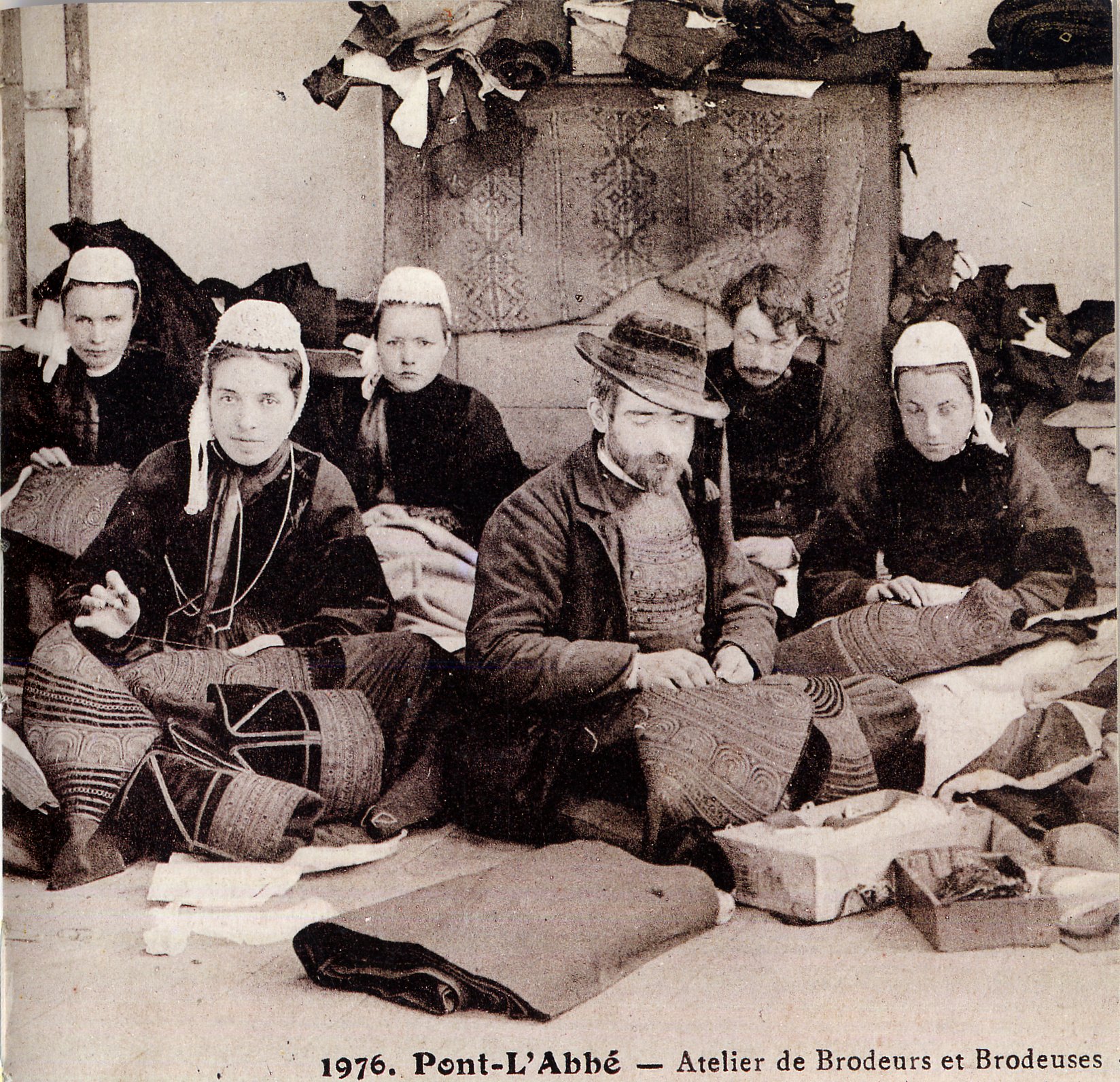 FolkCostume&Embroidery: A Closer View of Breton Costumes part 3 ...