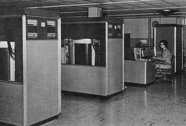 The Infromatica: 1966 - A IBM desenvolve o Ramac 305, utilizando discos ...