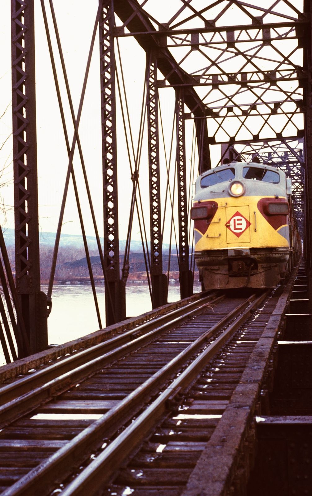 Industrial History: LSX/Delaware, Lackawanna & Western Bridge over ...