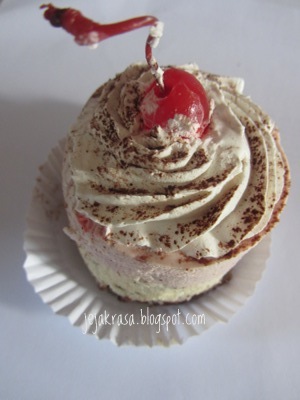 Cherry Cheese Cake (?)