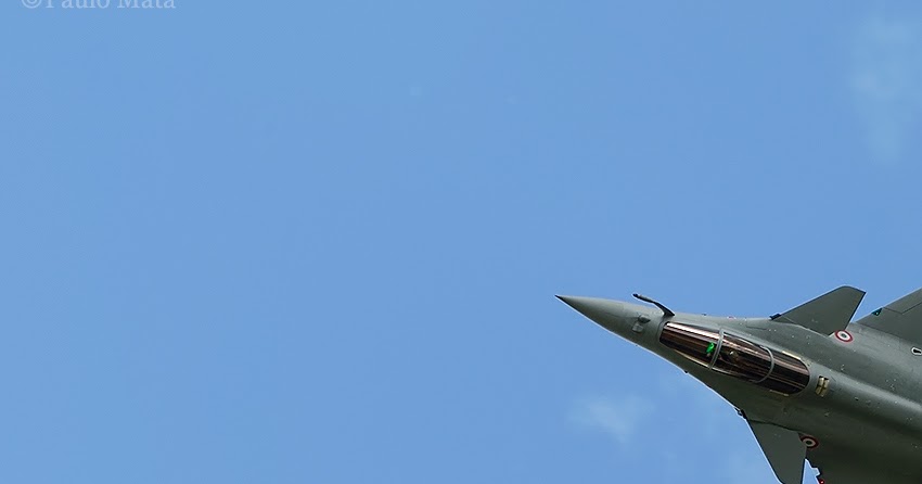 RAFALE EQUIPADO COM O NOVO RADAR RBE2 AESA (M752 - 45AL/2012) ~ PÁSSARO ...