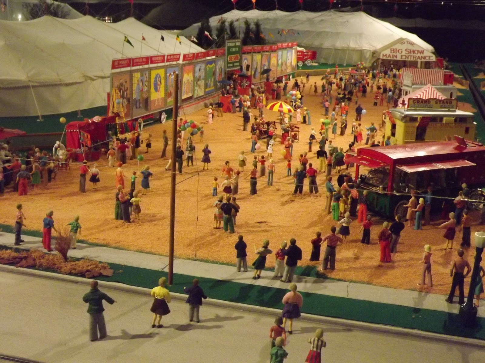 Girls Succeed!: Discover the Ringling Circus Museum's Miniature Circus