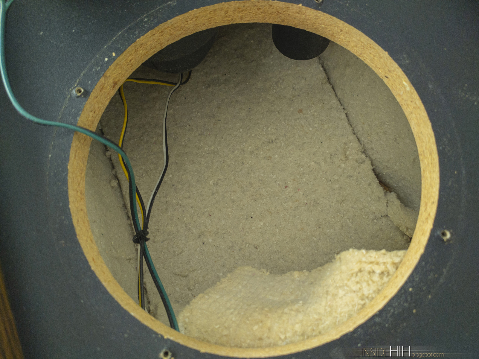 Inside Hi-Fi: JBL J320