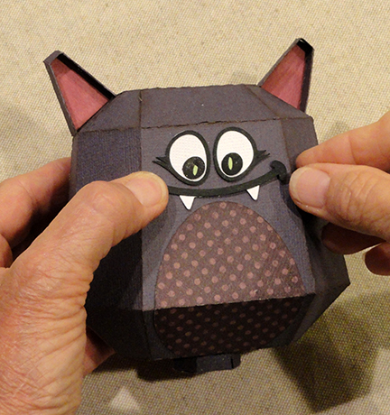 Needles 'n' Knowledge: Bat Chunky 3D Figure