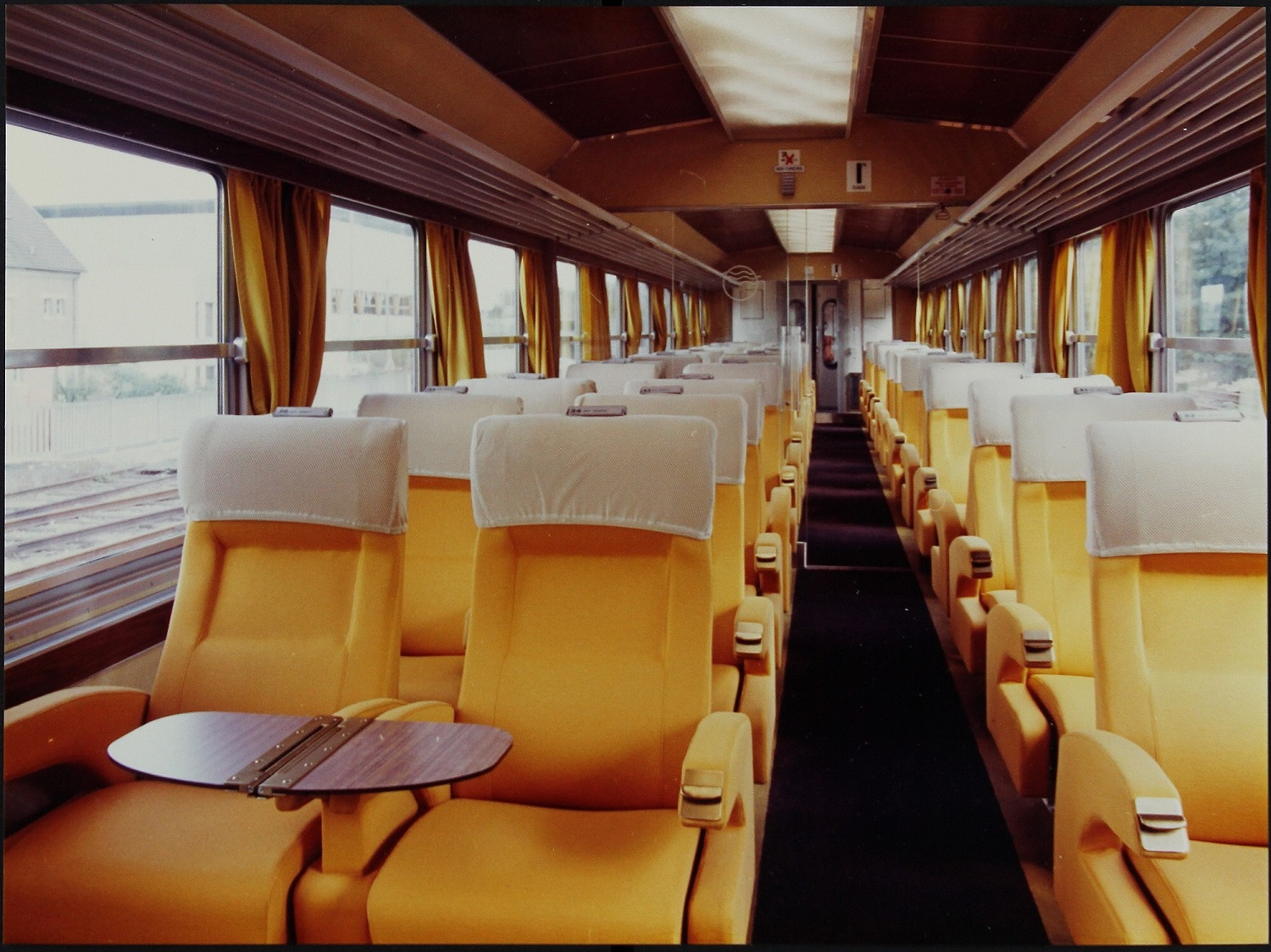 Σιδηροδρομικά Νέα: SNCF Class T 2000 – το «caravelle» των γαλλικών ...