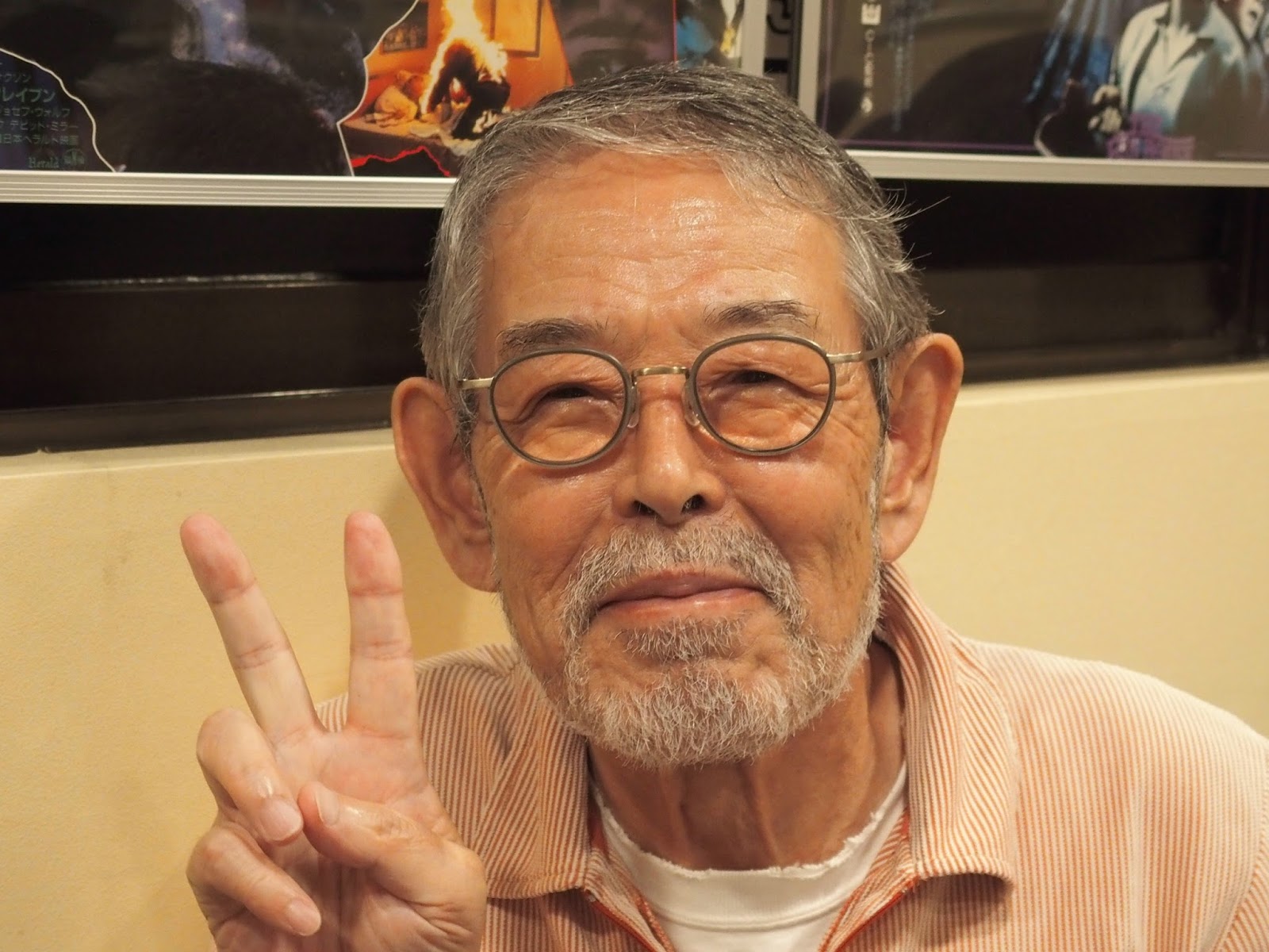 Sidelong Glances of a Pigeon Kicker: ULTRAMAN: THE NEXT IS BACK! Round ...