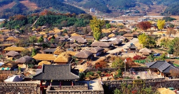 Ngôi làng cổ nổi tiếng nhất Hàn Quốc