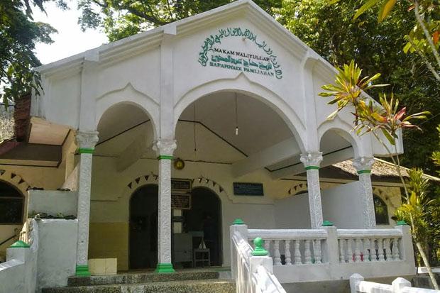 Misteri Goa Pamijahan Syekh Abdul Muhyi di Tasikmalaya - Misteri Galih ... Misteri Goa Pamijahan Syekh Abdul Muhyi di Tasikmalaya - Misteri Galih ...