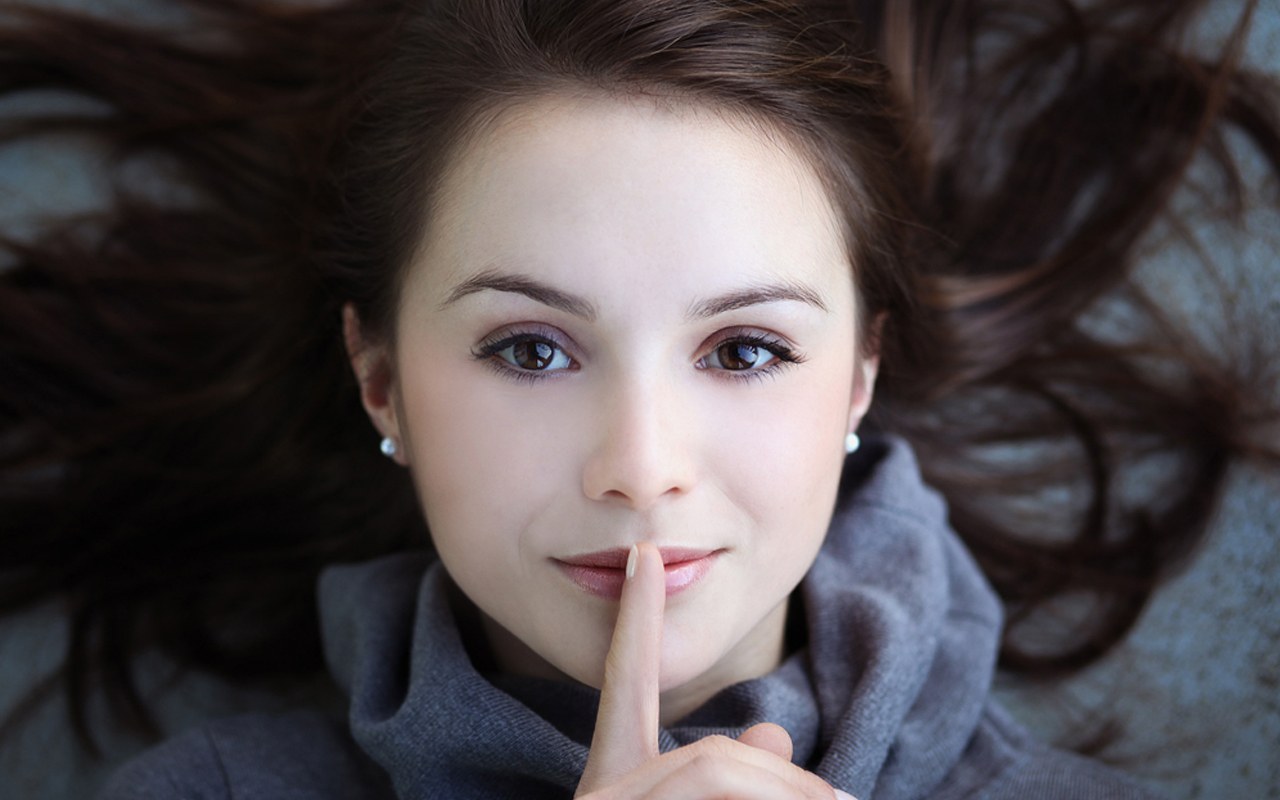 EL ARTE DE CALLAR - Temas de Actualidad